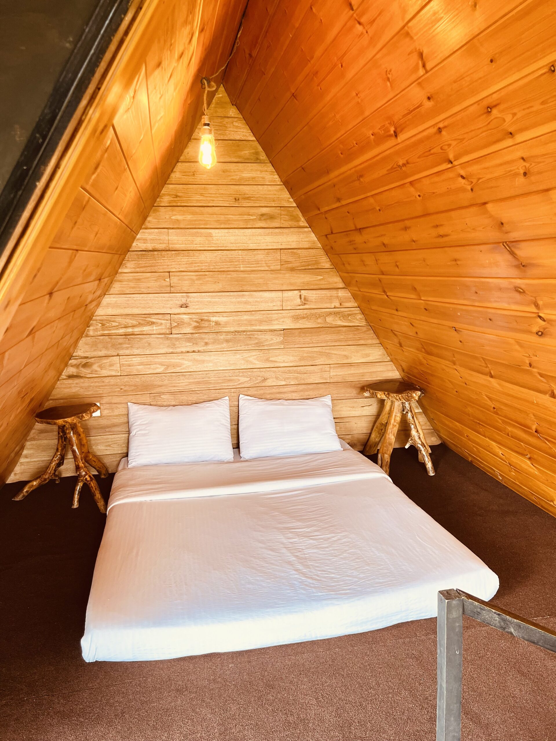 The Vibe - Hideout Cabins